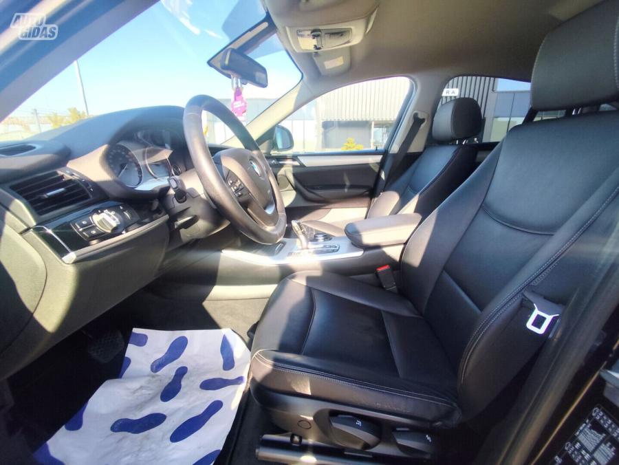 Black BMW X4 2016 in Siauliai, with an engine capacity of 2.00 L and mileage of 303 thousand km for 14990 €, photo 12 on AUTOMOTO.COM.LV