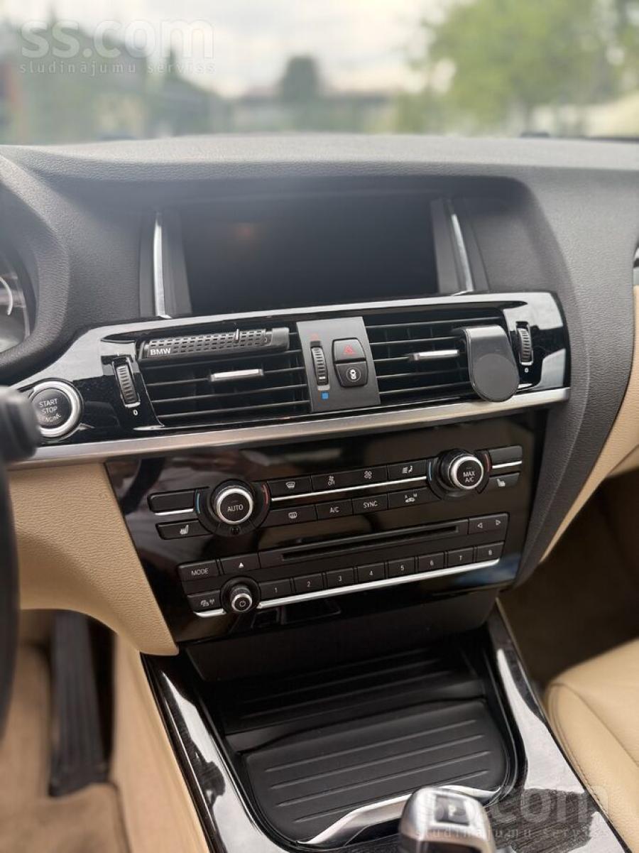 Black BMW X4 2016 in Daugavpils, with an engine capacity of 2.00 L and mileage of 230 thousand km for 16000 €, photo 7 on AUTOMOTO.COM.LV