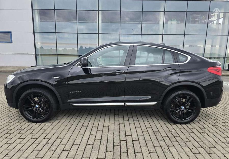 Black BMW X4 2016 in Panevezys, with an engine capacity of 2.00 L and mileage of 279 thousand km for 13499 €, photo 3 on AUTOMOTO.COM.LV