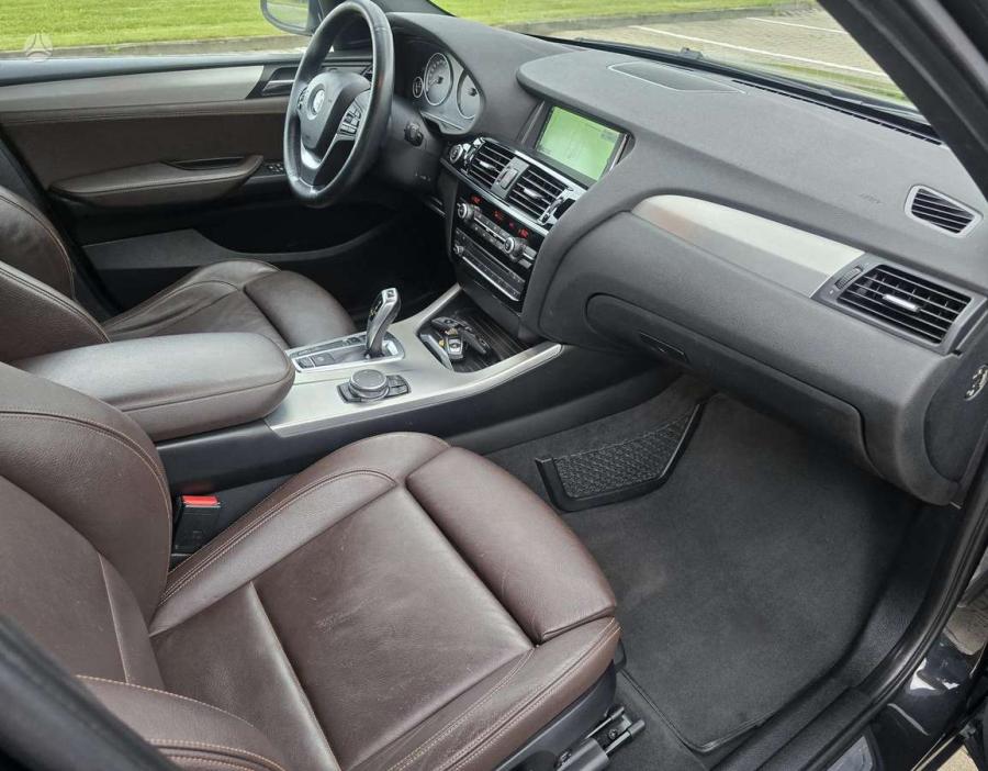Black BMW X4 2016 in Panevezys, with an engine capacity of 2.00 L and mileage of 279 thousand km for 13499 €, photo 12 on AUTOMOTO.COM.LV