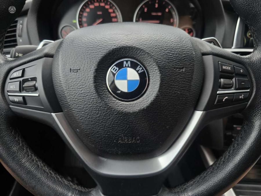 Black BMW X4 2016 in Panevezys, with an engine capacity of 2.00 L and mileage of 279 thousand km for 13499 €, photo 20 on AUTOMOTO.COM.LV