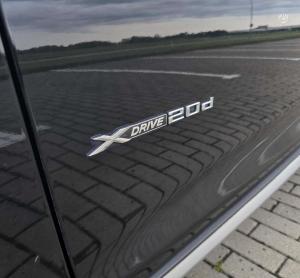 Black BMW X4 2016 in Panevezys, with an engine capacity of 2.00 L and mileage of 279 thousand km for 13499 €, photo 33 on AUTOMOTO.COM.LV