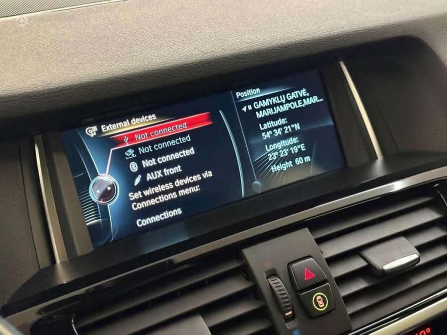 Black BMW X4 2016 in Marijampole, with an engine capacity of 2.99 L and mileage of 254 thousand km for 17700 €, photo 10 on AUTOMOTO.COM.LV