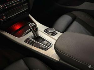 Black BMW X4 2016 in Marijampole, with an engine capacity of 2.99 L and mileage of 254 thousand km for 17700 €, photo 13 on AUTOMOTO.COM.LV
