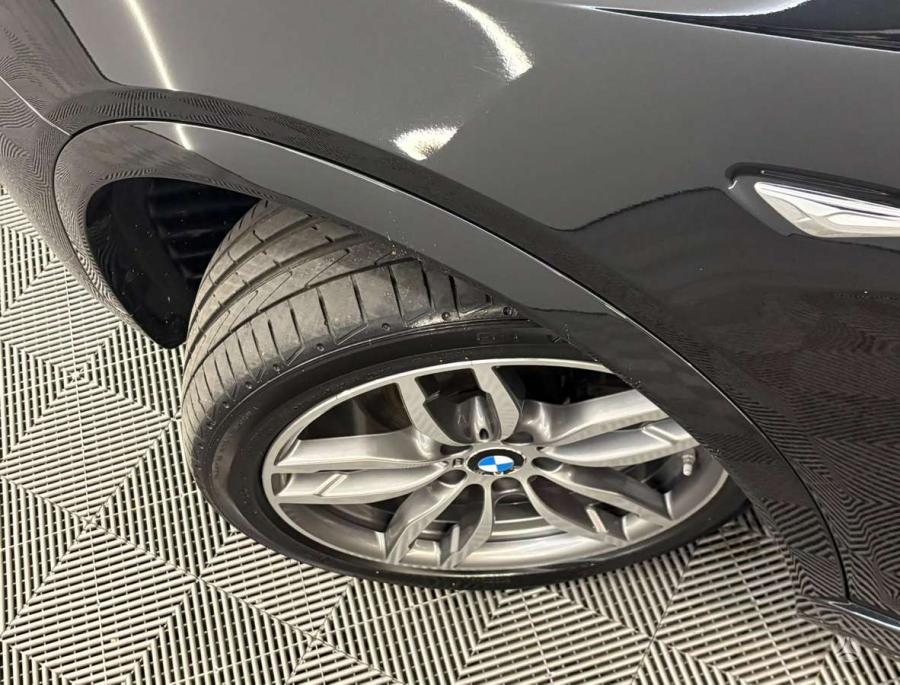 Black BMW X4 2016 in Marijampole, with an engine capacity of 2.99 L and mileage of 254 thousand km for 17700 €, photo 27 on AUTOMOTO.COM.LV