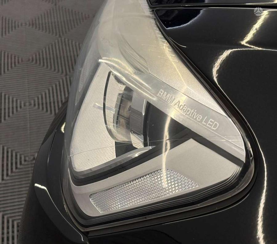 Black BMW X4 2016 in Marijampole, with an engine capacity of 2.99 L and mileage of 254 thousand km for 17700 €, photo 33 on AUTOMOTO.COM.LV
