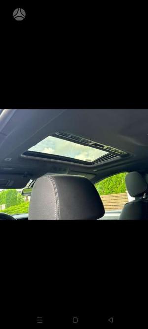 Black BMW X4 2016 in Vilnius, with an engine capacity of 2.00 L and mileage of 194 thousand km for 15999 €, photo 9 on AUTOMOTO.COM.LV