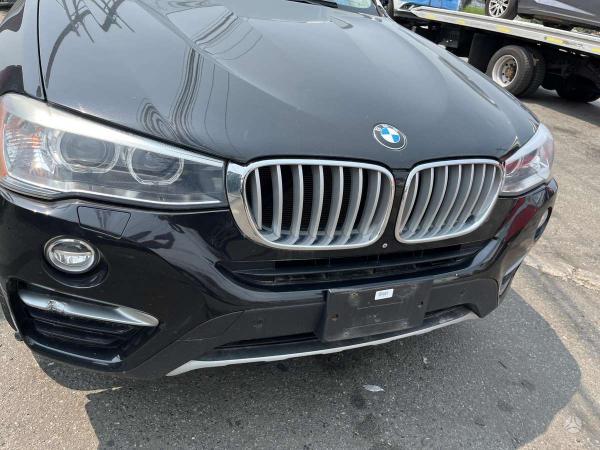 BMW X4 2016 in Mazeikiai on AUTOMOTO.COM.LV Black BMW X4 2016 in Mazeikiai, with an engine capacity of 2.98 L and mileage of 140 thousand km for 8500 €, photo 1 on AUTOMOTO.COM.LV