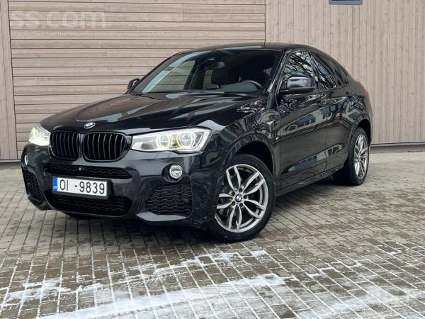 Black BMW X4 2017 in Jelgava, with an engine capacity of 2.00 L and mileage of 0 thousand km for 18590 €, photo 3 on AUTOMOTO.COM.LV