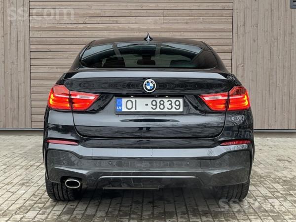 Black BMW X4 2017 in Jelgava, with an engine capacity of 2.00 L and mileage of 0 thousand km for 18590 €, photo 5 on AUTOMOTO.COM.LV