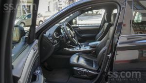 Черный БМВ Х4 2017 в Рига, объемом двигателя 3.00 л и пробегом 220 тыс. км за 18450 €, фото 8 на AUTOMOTO.COM.LV