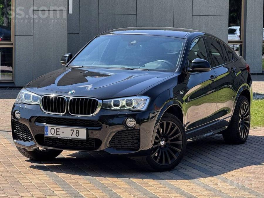 Black BMW X4 2017 in Riga, with an engine capacity of 2.00 L and mileage of 278 thousand km for 18900 €, photo 3 on AUTOMOTO.COM.LV