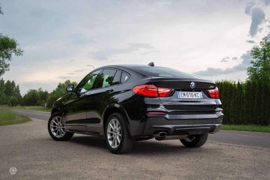 Melns BMW X4 2017 Elektrėnai, ar dzinēja tilpumu 2.00 L un nobraukumu 265 tūkst. km par 17350 €, foto 5 vietnē AUTOMOTO.COM.LV