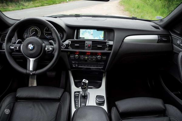 Black BMW X4 2017 in Elektrenai, with an engine capacity of 2.00 L and mileage of 265 thousand km for 17350 €, photo 9 on AUTOMOTO.COM.LV