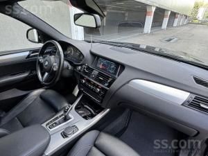 Black BMW X4 2017 in Riga, with an engine capacity of 3.00 L and mileage of 0 thousand km for 16950 €, photo 9 on AUTOMOTO.COM.LV