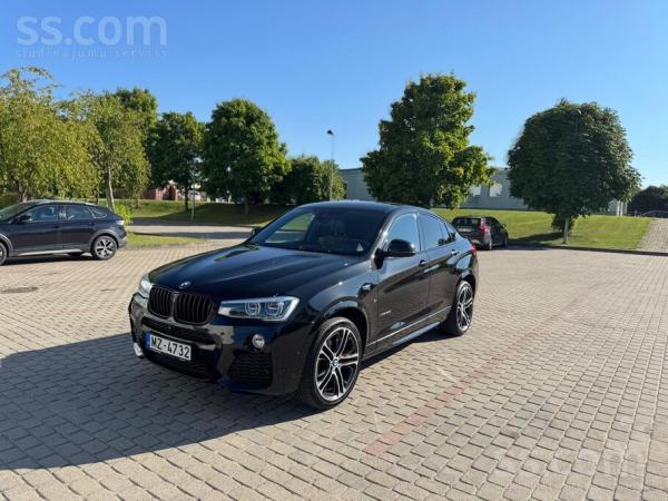 Black BMW X4 2017 in Dobele, with an engine capacity of 3.00 L and mileage of 203 thousand km for 22000 €, photo 1 on AUTOMOTO.COM.LV