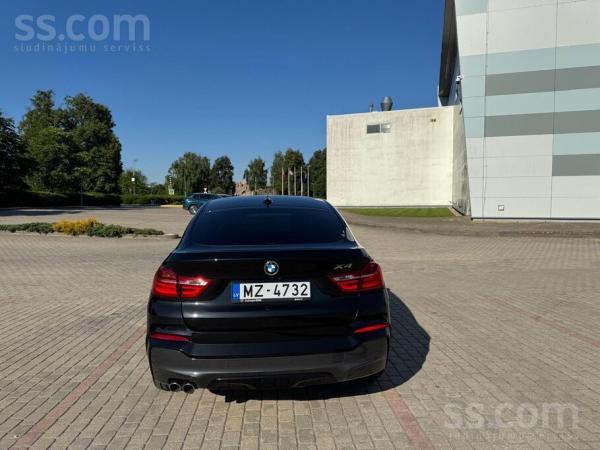 Black BMW X4 2017 in Dobele, with an engine capacity of 3.00 L and mileage of 203 thousand km for 22000 €, photo 7 on AUTOMOTO.COM.LV