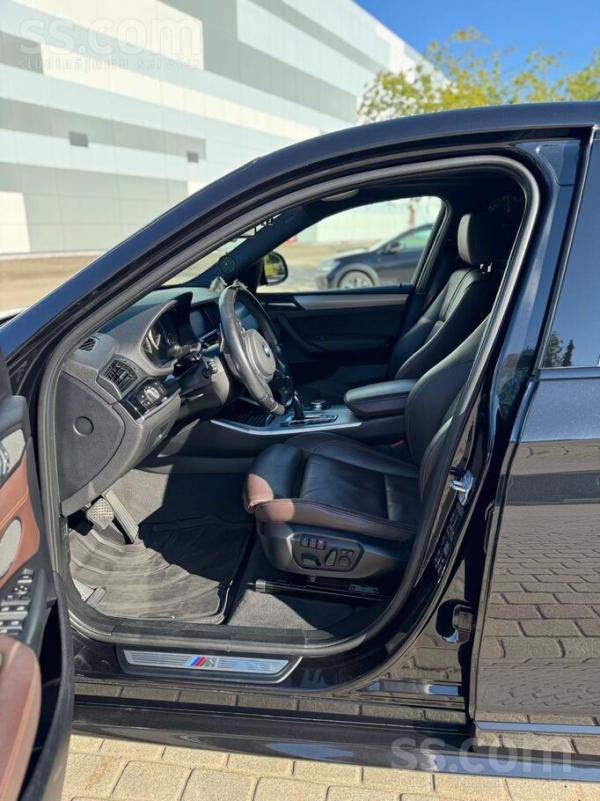 Black BMW X4 2017 in Dobele, with an engine capacity of 3.00 L and mileage of 203 thousand km for 22000 €, photo 10 on AUTOMOTO.COM.LV