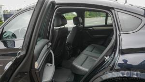 Black BMW X4 2017 in Riga, with an engine capacity of 3.00 L and mileage of 220 thousand km for 18450 €, photo 10 on AUTOMOTO.COM.LV