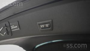 Black BMW X4 2017 in Riga, with an engine capacity of 3.00 L and mileage of 220 thousand km for 18450 €, photo 11 on AUTOMOTO.COM.LV