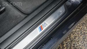 Black BMW X4 2017 in Riga, with an engine capacity of 3.00 L and mileage of 220 thousand km for 18450 €, photo 16 on AUTOMOTO.COM.LV