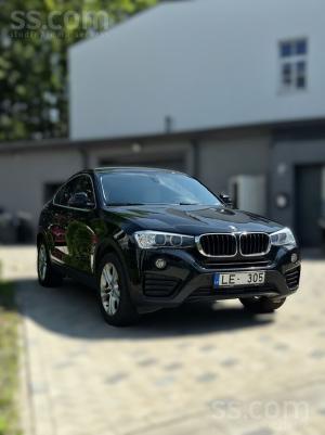 Black BMW X4 2017 in Riga, with an engine capacity of 2.00 L and mileage of 173 thousand km for 16500 €, photo 1 on AUTOMOTO.COM.LV