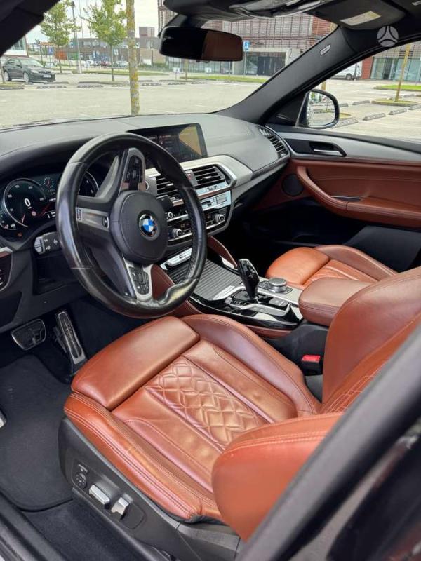 Black BMW X4 2018 in Klaipeda, with an engine capacity of 2.99 L and mileage of 126 thousand km for 31500 €, photo 6 on AUTOMOTO.COM.LV