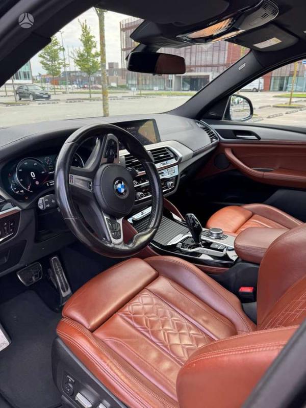 Black BMW X4 2018 in Klaipeda, with an engine capacity of 2.99 L and mileage of 126 thousand km for 31500 €, photo 7 on AUTOMOTO.COM.LV