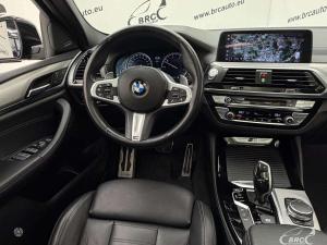 Black BMW X4 2018 in Vilnius, with an engine capacity of 2.99 L and mileage of 179 thousand km for 32000 €, photo 17 on AUTOMOTO.COM.LV