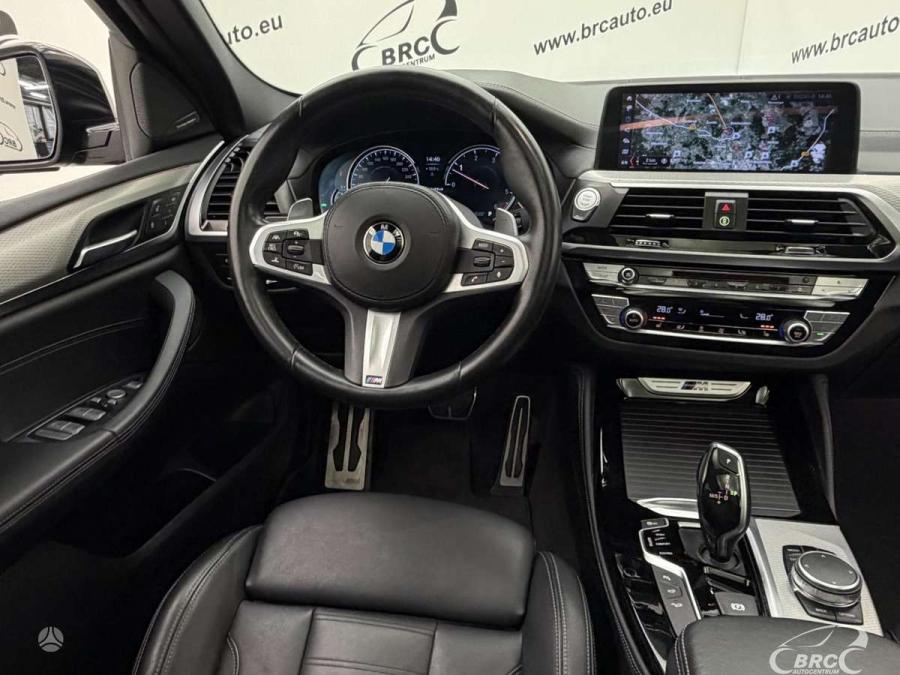 Black BMW X4 2018 in Vilnius, with an engine capacity of 2.99 L and mileage of 179 thousand km for 32000 €, photo 17 on AUTOMOTO.COM.LV