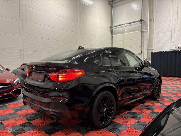 Black BMW X4 2018 in Vilnius, with an engine capacity of 2.98 L and mileage of 68 thousand km for 23990 €, photo 4 on AUTOMOTO.COM.LV