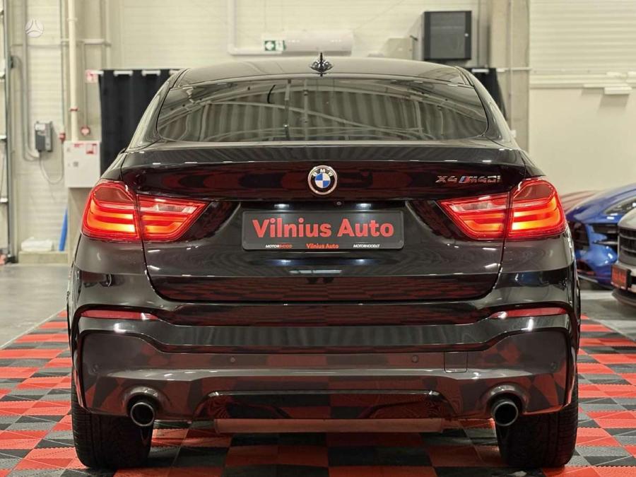 Black BMW X4 2018 in Vilnius, with an engine capacity of 2.98 L and mileage of 68 thousand km for 23990 €, photo 5 on AUTOMOTO.COM.LV