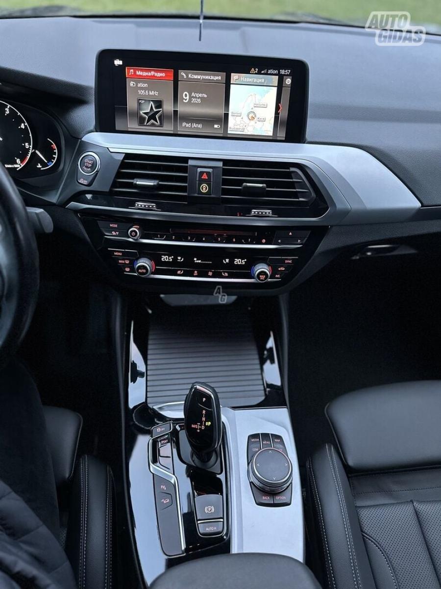 Black BMW X4 2018 in Vilnius, with an engine capacity of 2.00 L and mileage of 89 thousand km for 26500 €, photo 9 on AUTOMOTO.COM.LV
