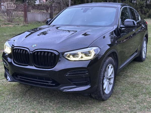 Black BMW X4 2018 in Vilnius, with an engine capacity of 2.00 L and mileage of 89 thousand km for 26000 €, photo 2 on AUTOMOTO.COM.LV