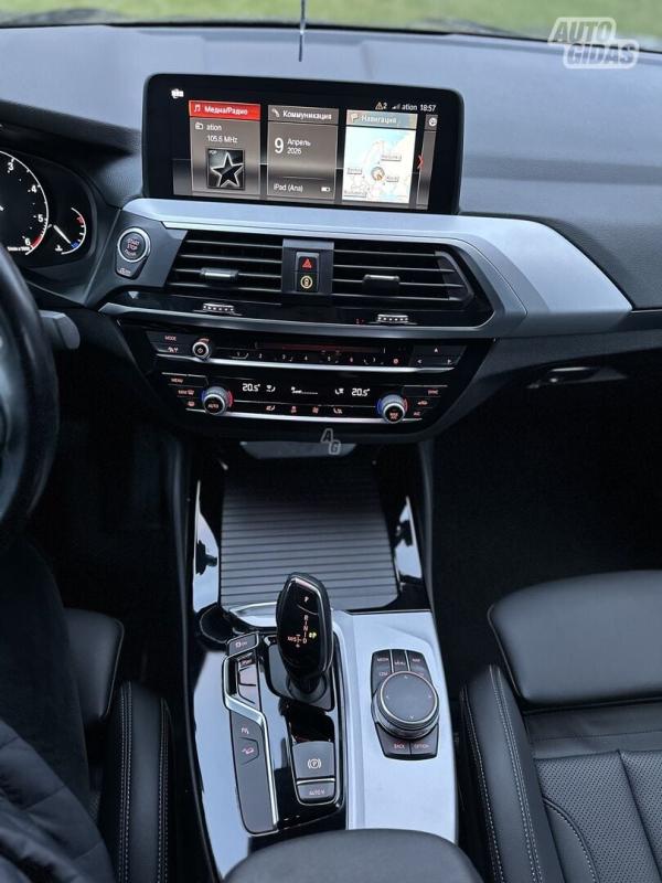 Black BMW X4 2018 in Vilnius, with an engine capacity of 2.00 L and mileage of 89 thousand km for 26000 €, photo 8 on AUTOMOTO.COM.LV