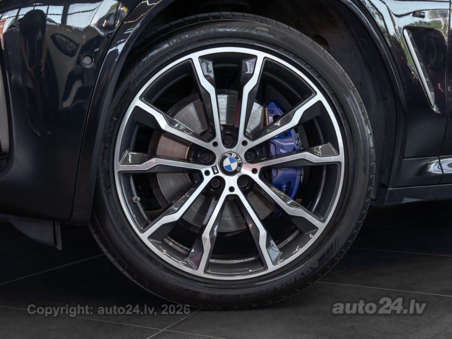 Melns BMW X4 2018 Tallina, ar dzinēja tilpumu 3.00 L un nobraukumu 125 tūkst. km par 34900 €, foto 15 vietnē AUTOMOTO.COM.LV