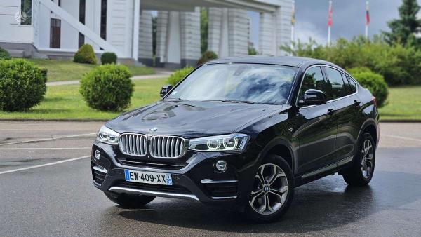 Black BMW X4 2018 in Elektrenai, with an engine capacity of 2.00 L and mileage of 207 thousand km for 17900 €, photo 2 on AUTOMOTO.COM.LV
