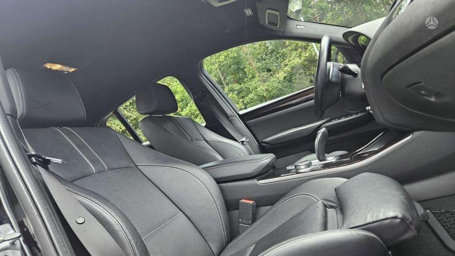 Melns BMW X4 2018 Elektrėnai, ar dzinēja tilpumu 2.00 L un nobraukumu 207 tūkst. km par 17900 €, foto 23 vietnē AUTOMOTO.COM.LV