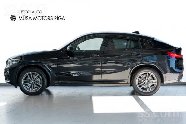 Melns BMW X4 2018 Rīga, ar dzinēja tilpumu 2.00 L un nobraukumu 131 tūkst. km par 29900 €, foto 9 vietnē AUTOMOTO.COM.LV