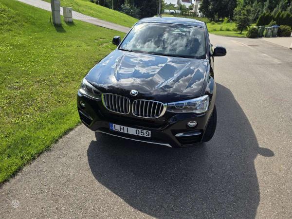 Melns BMW X4 2018 Kauņa, ar dzinēja tilpumu 2.00 L un nobraukumu 79 tūkst. km par 16800 €, foto 1 vietnē AUTOMOTO.COM.LV
