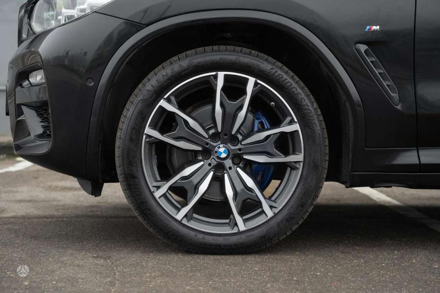 Melns BMW X4 2019 Viļņa, ar dzinēja tilpumu 2.00 L un nobraukumu 114 tūkst. km par 29950 €, foto 7 vietnē AUTOMOTO.COM.LV