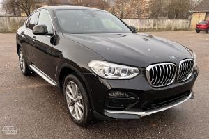 Black BMW X4 2019 in Siauliai, with an engine capacity of 2.00 L and mileage of 75 thousand km for 27700 €, photo 12 on AUTOMOTO.COM.LV