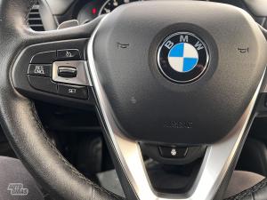 Black BMW X4 2019 in Siauliai, with an engine capacity of 2.00 L and mileage of 75 thousand km for 27700 €, photo 14 on AUTOMOTO.COM.LV