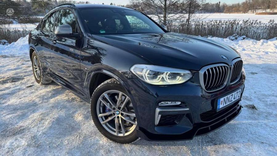 Black BMW X4 2019 in Vilnius, with an engine capacity of 3.00 L and mileage of 99 thousand km for 33300 €, photo 1 on AUTOMOTO.COM.LV