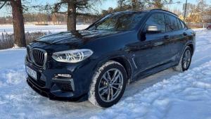 Black BMW X4 2019 in Vilnius, with an engine capacity of 3.00 L and mileage of 99 thousand km for 33300 €, photo 2 on AUTOMOTO.COM.LV
