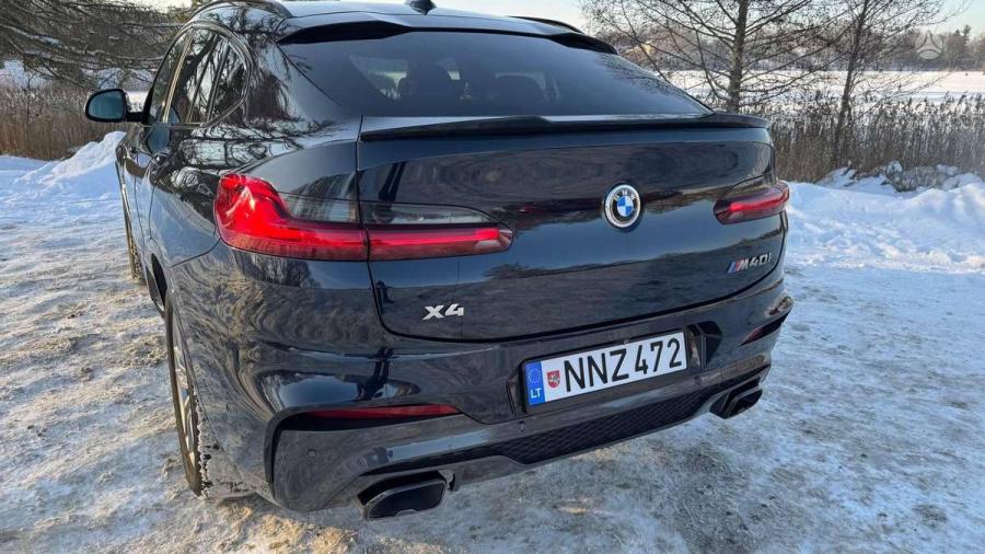 Black BMW X4 2019 in Vilnius, with an engine capacity of 3.00 L and mileage of 99 thousand km for 33300 €, photo 5 on AUTOMOTO.COM.LV