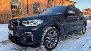 Black BMW X4 2019 in Vilnius, with an engine capacity of 3.00 L and mileage of 99 thousand km for 33300 €, photo 11 on AUTOMOTO.COM.LV