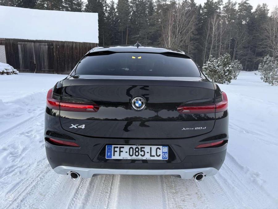 Black BMW X4 2019 in Taurage, with an engine capacity of 2.00 L and mileage of 219 thousand km for 25900 €, photo 4 on AUTOMOTO.COM.LV