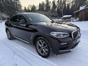 Black BMW X4 2019 in Taurage, with an engine capacity of 2.00 L and mileage of 219 thousand km for 25900 €, photo 9 on AUTOMOTO.COM.LV