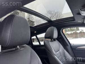 Black BMW X4 2019 in Riga, with an engine capacity of 2.00 L and mileage of 168 thousand km for 27950 €, photo 24 on AUTOMOTO.COM.LV